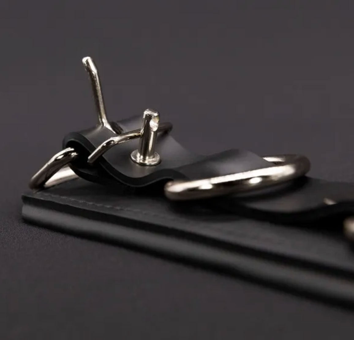 Neoprene Locking Bondage Collar - DungeonBeds :::: Built Tough to Play Hard