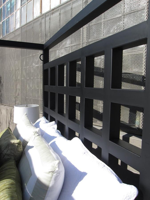 DungeonBeds ::: Dore Alley Bed - DungeonBeds :::: Built Tough to Play Hard