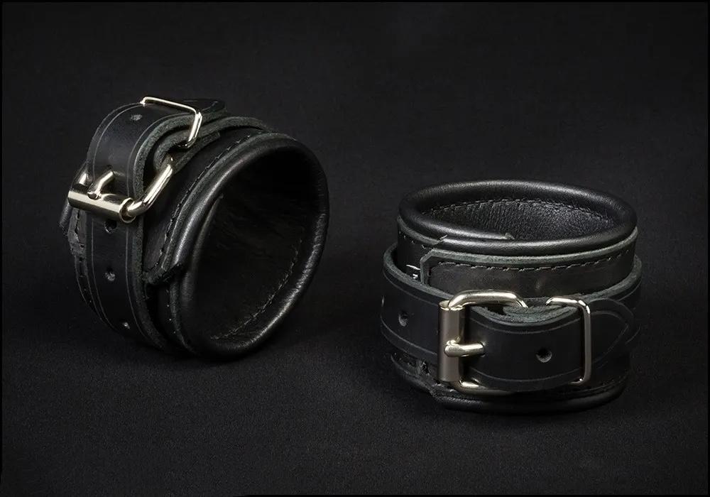 Restraints - DungeonBeds :::: Built Tough to Play Hard